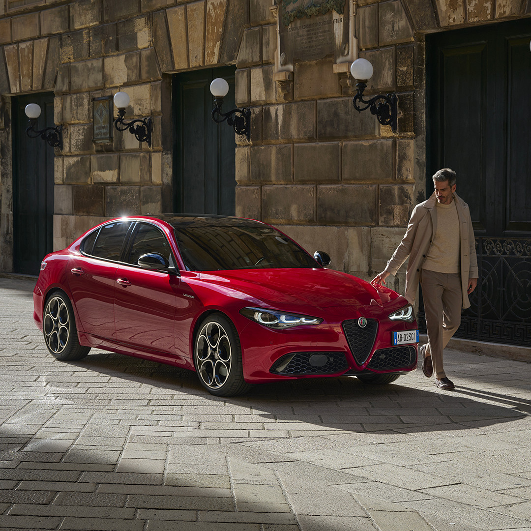 New Alfa Romeo Giulia For Sale | Sprint, Veloce & Italiano Finance ...