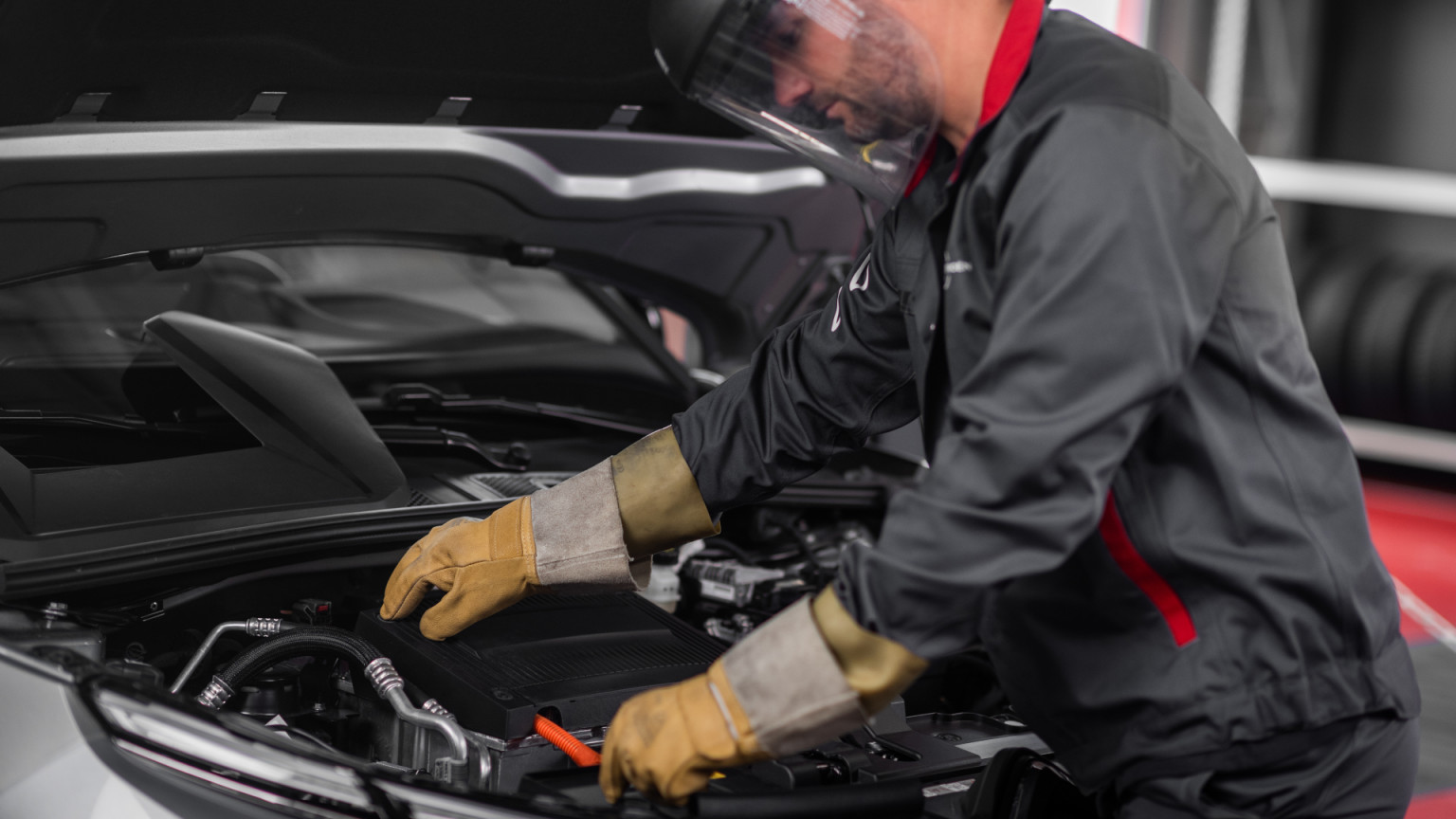 Jeep Service Near Me | Jeep Specialist Garage Near Me