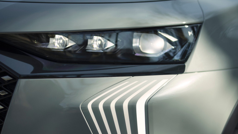 DS 7 | New DS SUV Cars, Prices & Specification | Stellantis &You UK