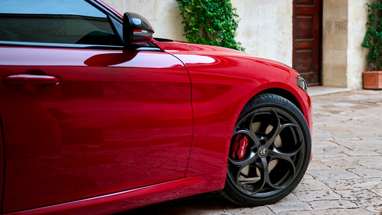 New Alfa Romeo Giulia For Sale | Price, Specs, Lease & Finance