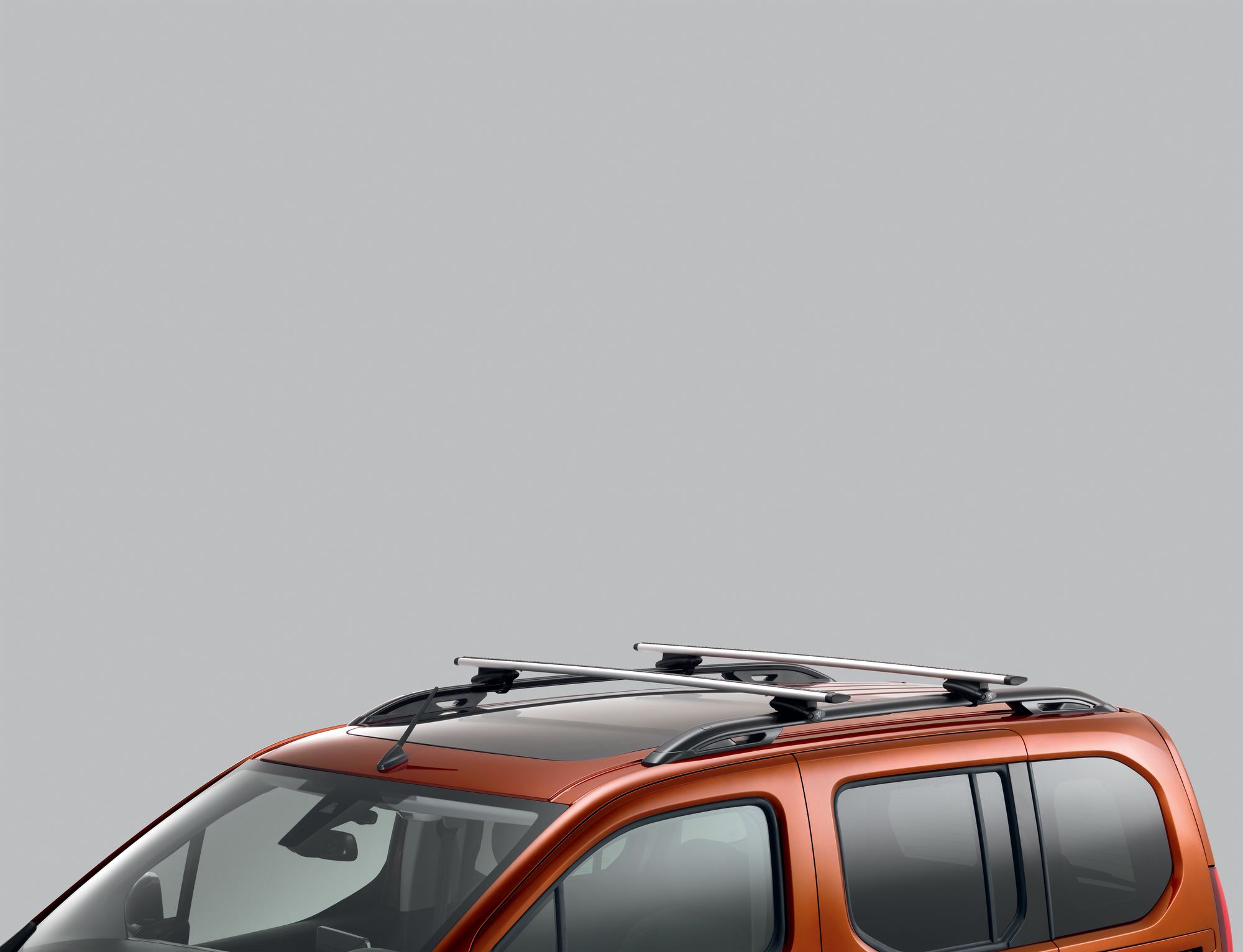 Peugeot Rifter Accessories: Matts, Roof Bars & Bike Racks