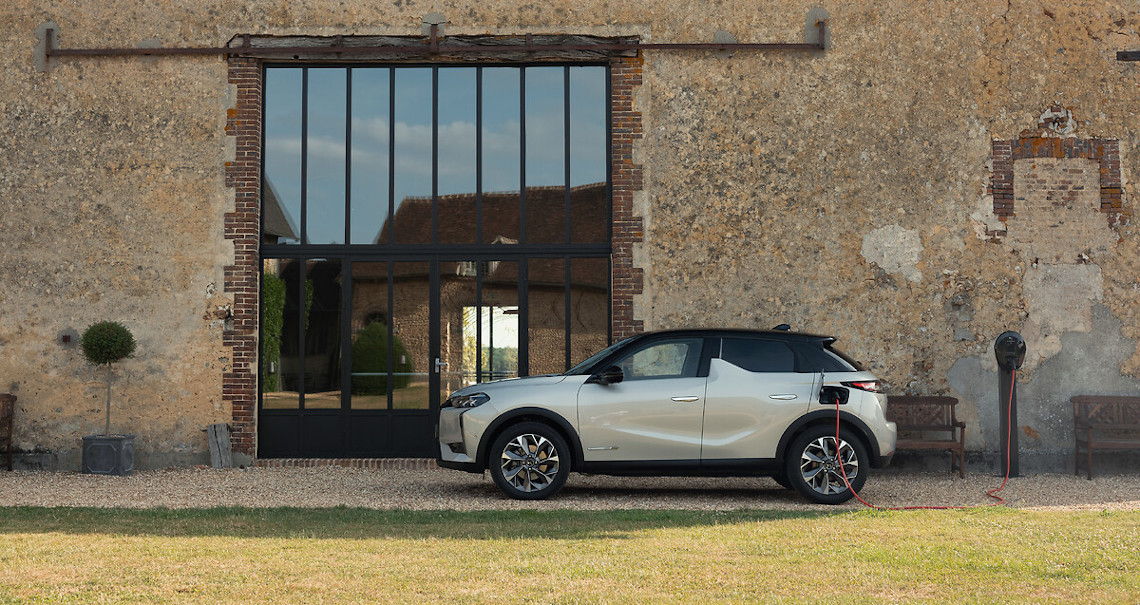 DS Reveals Espirit De Voyage | The DS Espirit De Voyage Collection Unveiled