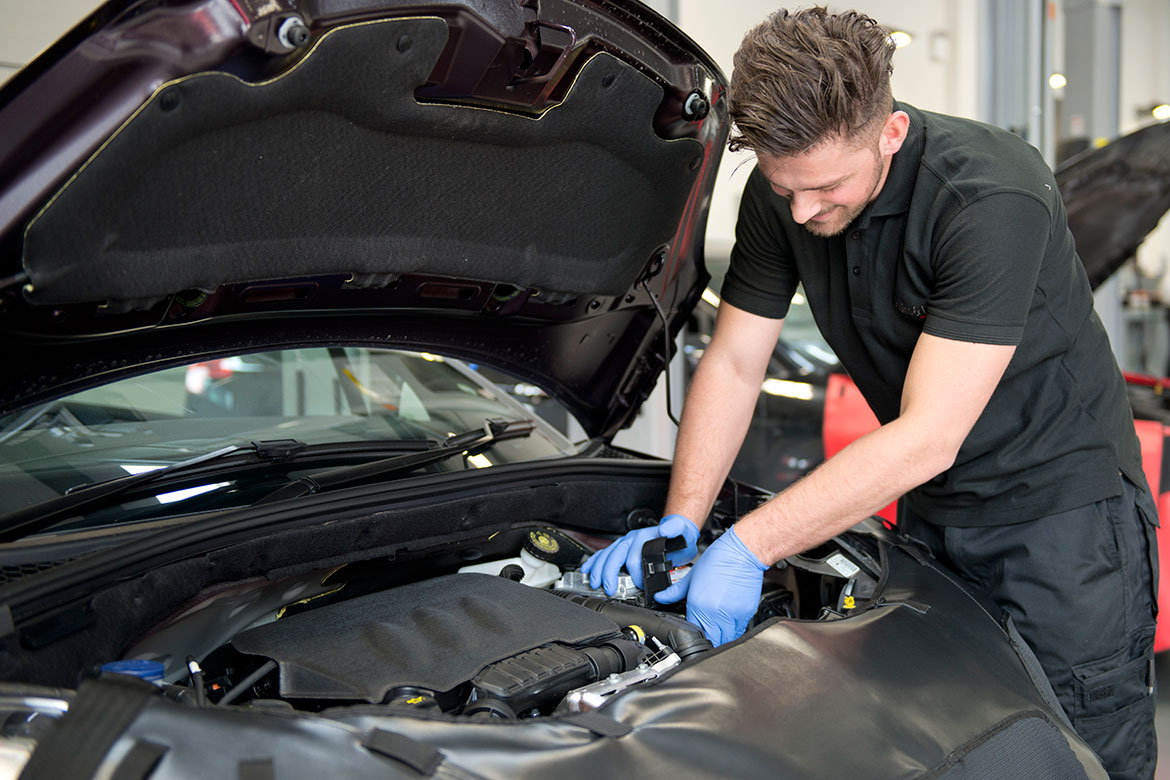 DS Manchester | New & Used DS Dealers, MOT, Servicing & Garage Salford ...